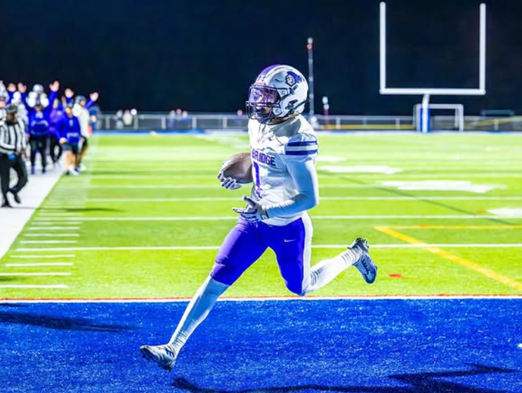 Amari Alsbrook GW TD for OB at Sayre (Studio Rob-Robert Morris ...